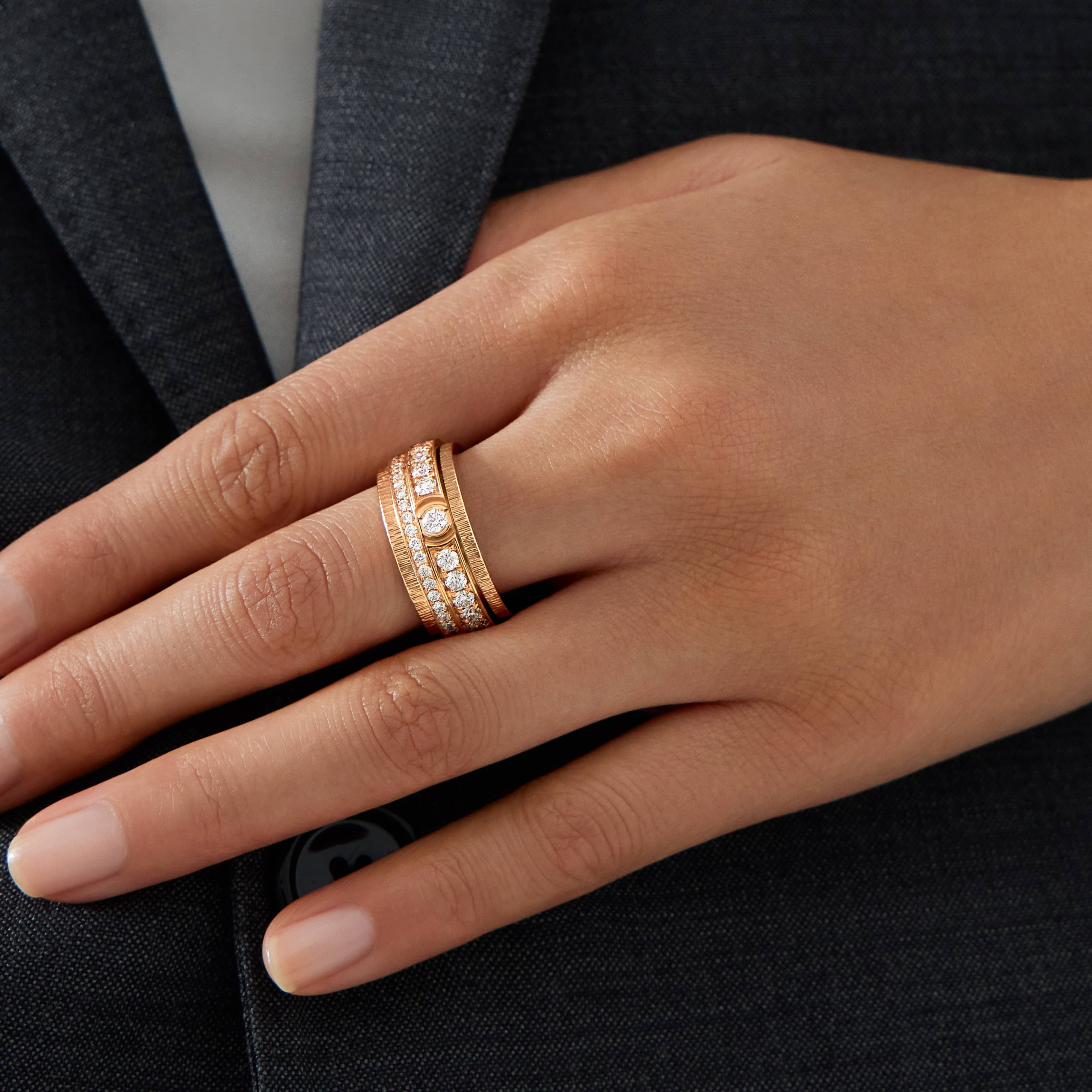 Rose Gold Diamond Ring - Piaget Luxury Jewelry G34P5O00