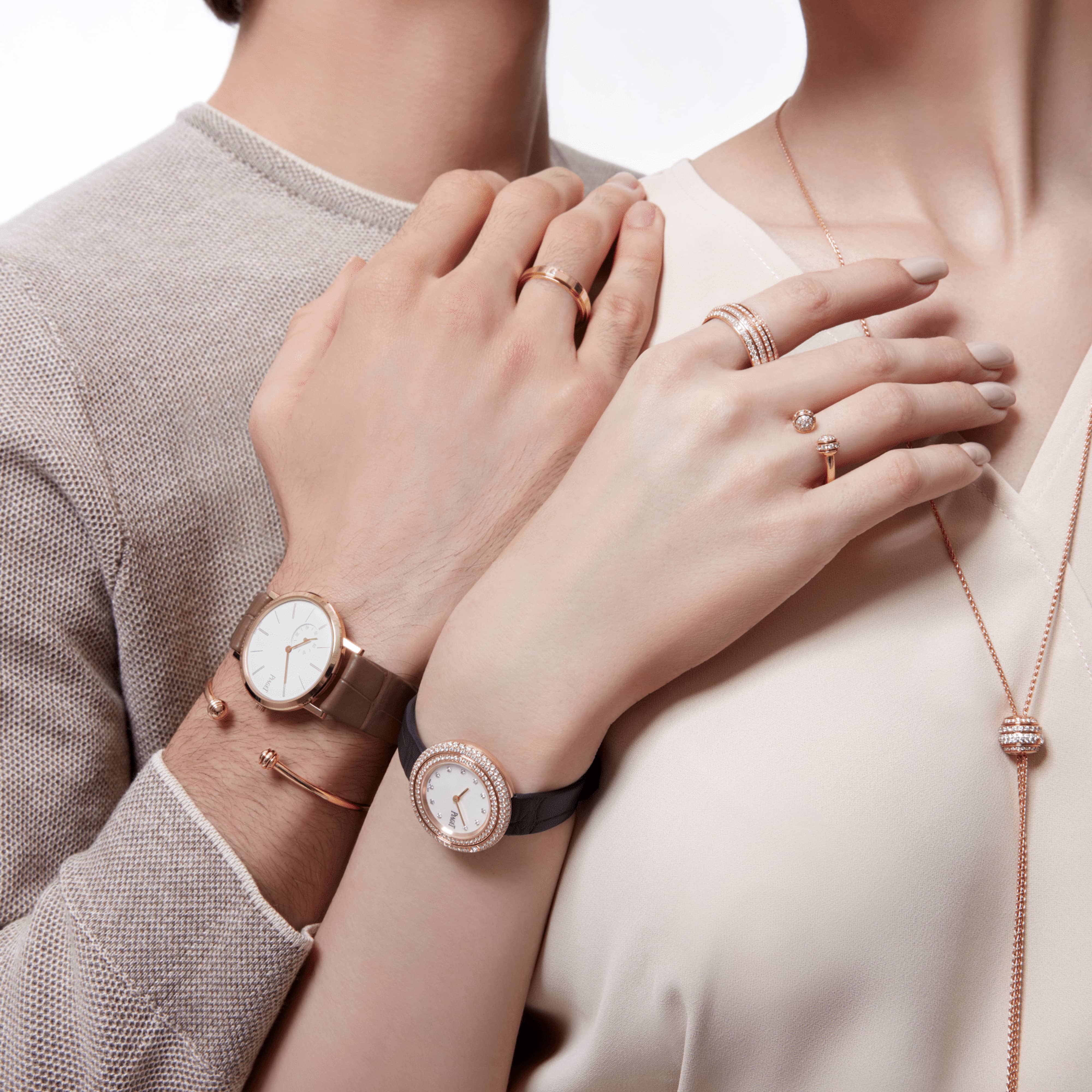 Rose gold Bangle bracelet - Piaget Luxury Jewellery G36PR100