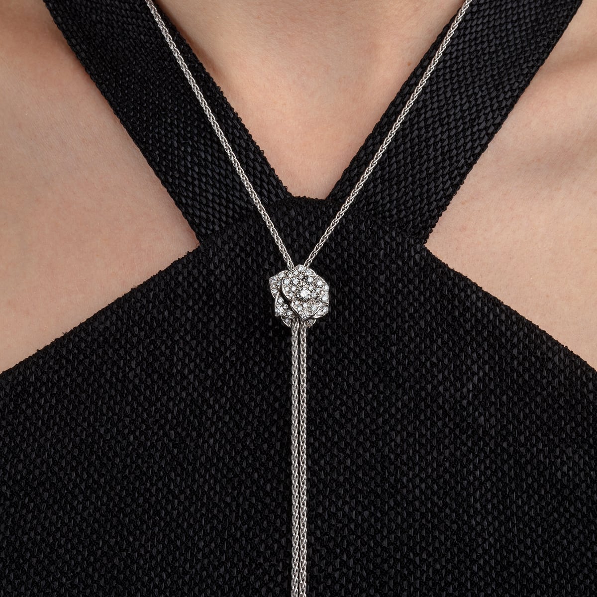 White gold Diamond Pendant - Piaget Luxury Jewellery G33U0093